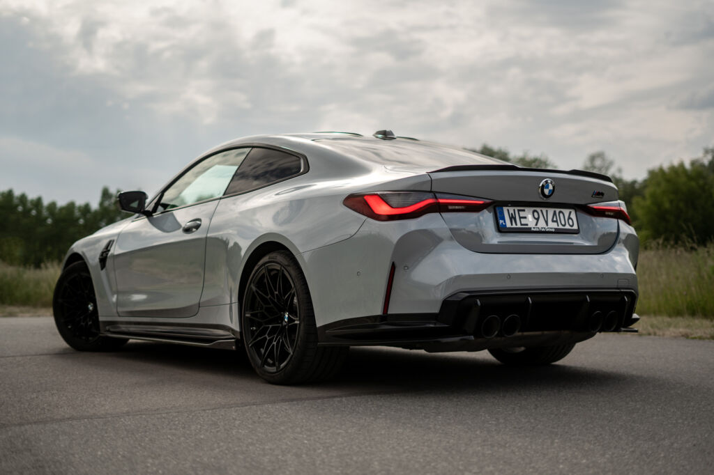 BMW M4 Competition Rental | Cylindersi Car Rental.